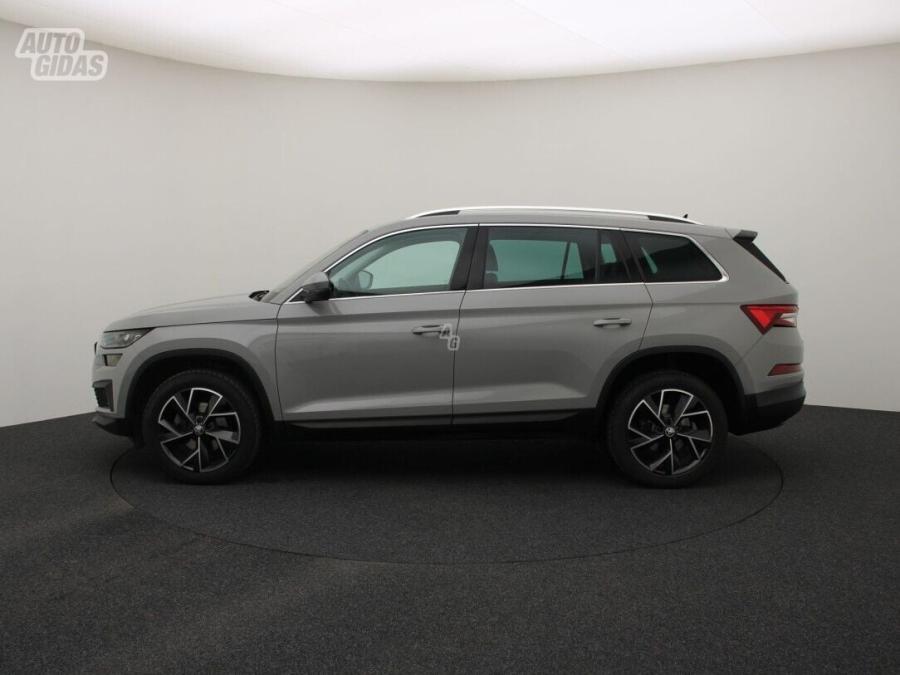 Pelēks Skoda Kodiaq 2021 Viļņa, ar dzinēja tilpumu 2.00 L un nobraukumu 217 tūkst. km par 23199 €, foto 6 vietnē AUTOMOTO.COM.LV