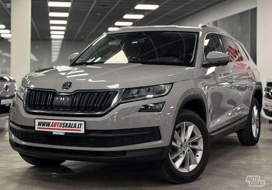 Grey Skoda Kodiaq 2021 in Klaipeda, with an engine capacity of 2.00 L and mileage of 248 thousand km for 24750 €, photo 1 on AUTOMOTO.COM.LV