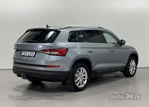 Серый Шкода Kodiaq 2021 в Таллин, объемом двигателя 2.00 л и пробегом 111 тыс. км за 25700 €, фото 2 на AUTOMOTO.COM.LV