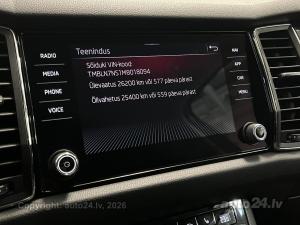 Pelēks Skoda Kodiaq 2021 Tallina, ar dzinēja tilpumu 2.00 L un nobraukumu 111 tūkst. km par 25700 €, foto 14 vietnē AUTOMOTO.COM.LV