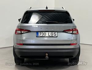 Pelēks Skoda Kodiaq 2021 Tallina, ar dzinēja tilpumu 2.00 L un nobraukumu 111 tūkst. km par 25700 €, foto 22 vietnē AUTOMOTO.COM.LV