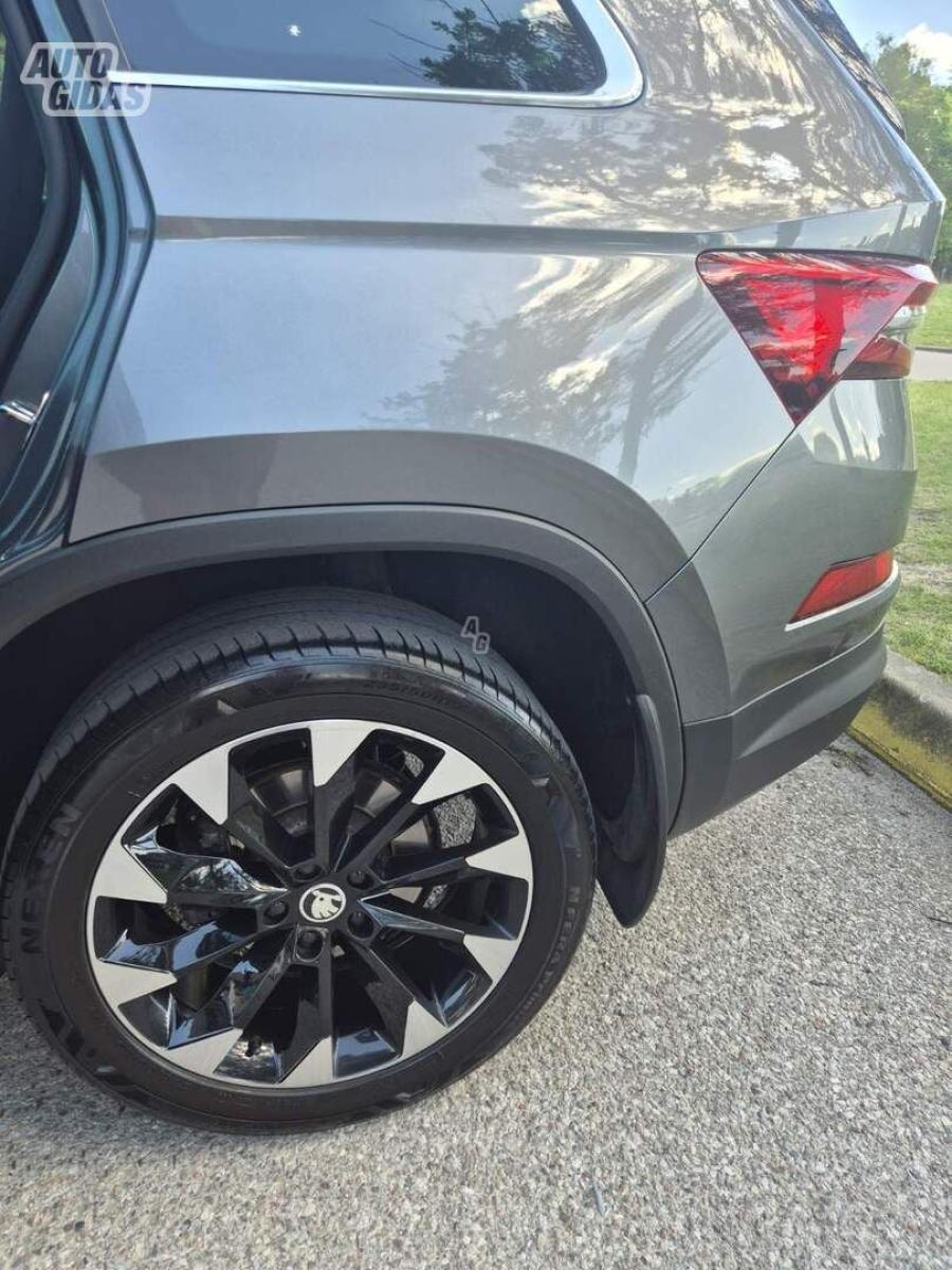 Pelēks Skoda Kodiaq 2021 Viļņa, ar dzinēja tilpumu 1.50 L un nobraukumu 84 tūkst. km par 29900 €, foto 10 vietnē AUTOMOTO.COM.LV