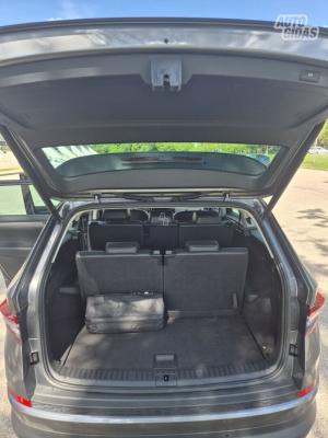 Pelēks Skoda Kodiaq 2021 Viļņa, ar dzinēja tilpumu 1.50 L un nobraukumu 84 tūkst. km par 29900 €, foto 17 vietnē AUTOMOTO.COM.LV