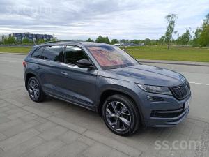 Серый Шкода Kodiaq 2021 в Рига, объемом двигателя 1.50 л и пробегом 90 тыс. км за 24500 €, фото  на AUTOMOTO.COM.LV