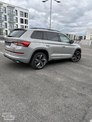 Серый Шкода Kodiaq 2021 в Вильнюс, объемом двигателя 2.00 л и пробегом 109 тыс. км за 38000 €, фото 5 на AUTOMOTO.COM.LV
