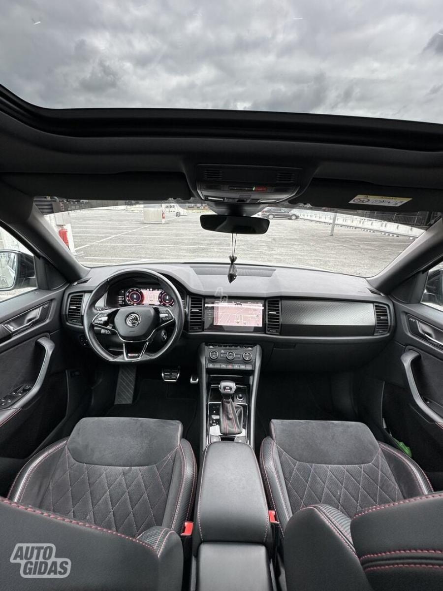 Серый Шкода Kodiaq 2021 в Вильнюс, объемом двигателя 2.00 л и пробегом 109 тыс. км за 38000 €, фото 13 на AUTOMOTO.COM.LV