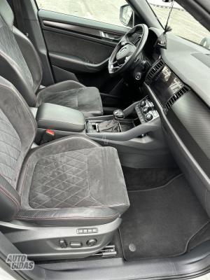 Серый Шкода Kodiaq 2021 в Вильнюс, объемом двигателя 2.00 л и пробегом 109 тыс. км за 38000 €, фото 17 на AUTOMOTO.COM.LV