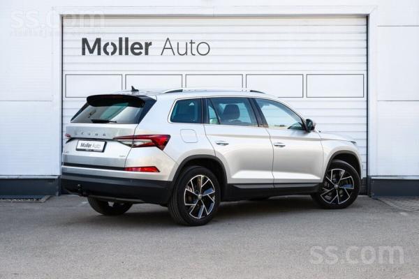 Grey Skoda Kodiaq 2021 in Riga, with an engine capacity of 2.00 L and mileage of 136 thousand km for 28650 €, photo 4 on AUTOMOTO.COM.LV
