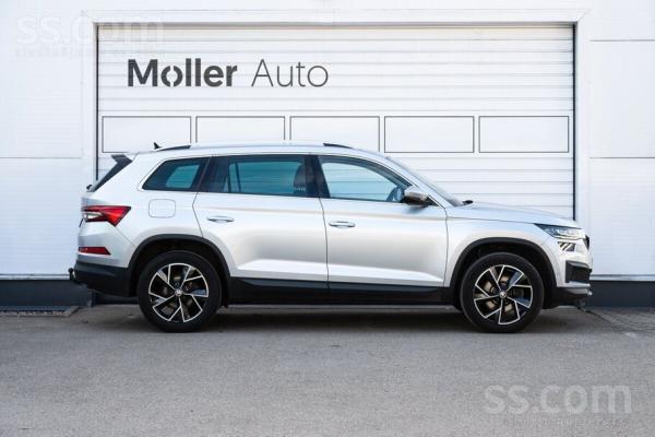 Grey Skoda Kodiaq 2021 in Riga, with an engine capacity of 2.00 L and mileage of 136 thousand km for 28650 €, photo 5 on AUTOMOTO.COM.LV