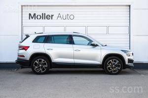 Pelēks Skoda Kodiaq 2021 Rīga, ar dzinēja tilpumu 2.00 L un nobraukumu 136 tūkst. km par 28650 €, foto 6 vietnē AUTOMOTO.COM.LV