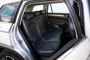 Pelēks Skoda Kodiaq 2021 Rīga, ar dzinēja tilpumu 2.00 L un nobraukumu 136 tūkst. km par 28650 €, foto 9 vietnē AUTOMOTO.COM.LV