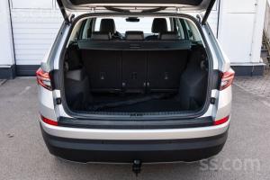 Pelēks Skoda Kodiaq 2021 Rīga, ar dzinēja tilpumu 2.00 L un nobraukumu 136 tūkst. km par 28650 €, foto 26 vietnē AUTOMOTO.COM.LV