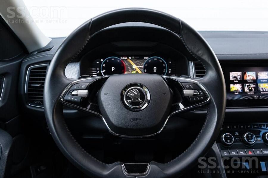 Pelēks Skoda Kodiaq 2021 Rīga, ar dzinēja tilpumu 2.00 L un nobraukumu 136 tūkst. km par 28650 €, foto 28 vietnē AUTOMOTO.COM.LV