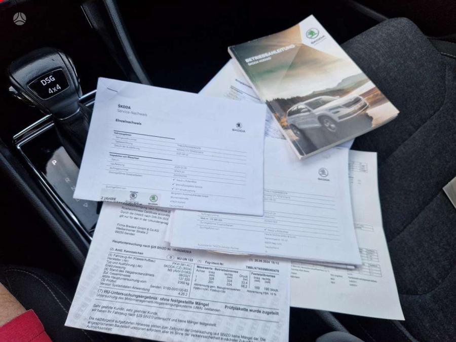 Grey Skoda Kodiaq 2021 in Kelme, with an engine capacity of 1.97 L and mileage of 201 thousand km for 19999 €, photo 7 on AUTOMOTO.COM.LV
