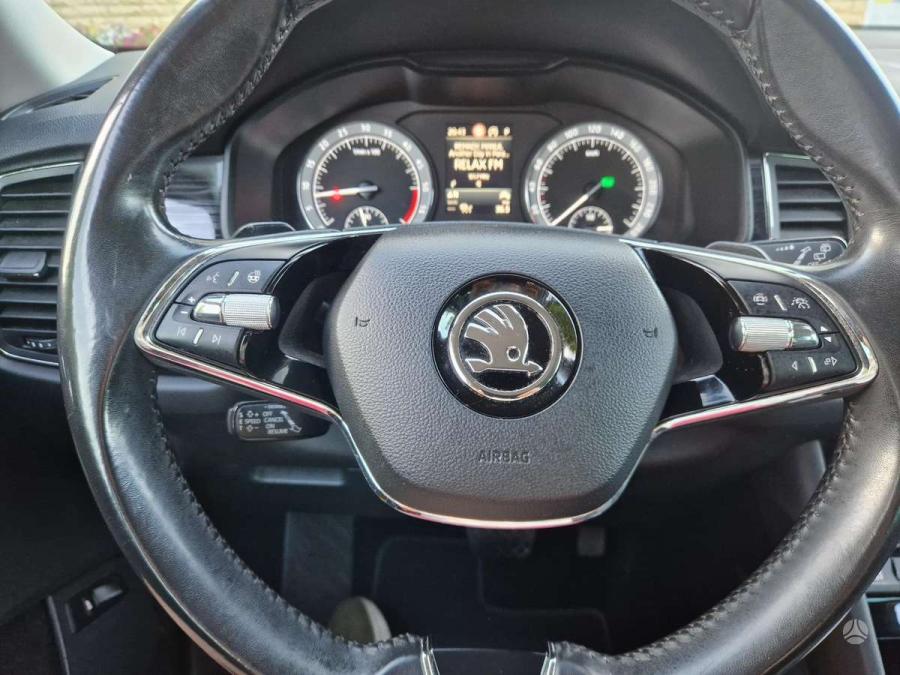 Grey Skoda Kodiaq 2021 in Kelme, with an engine capacity of 1.97 L and mileage of 201 thousand km for 19999 €, photo 8 on AUTOMOTO.COM.LV