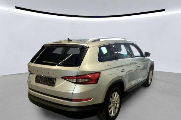 Серый Шкода Kodiaq 2021 в Вильнюс, объемом двигателя 1.97 л и пробегом 194 тыс. км за 19999 €, фото 4 на AUTOMOTO.COM.LV