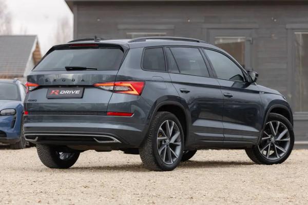 Grey Skoda Kodiaq 2021 in Jelgava, with an engine capacity of 1.50 L and mileage of 188 thousand km for 21900 €, photo 4 on AUTOMOTO.COM.LV
