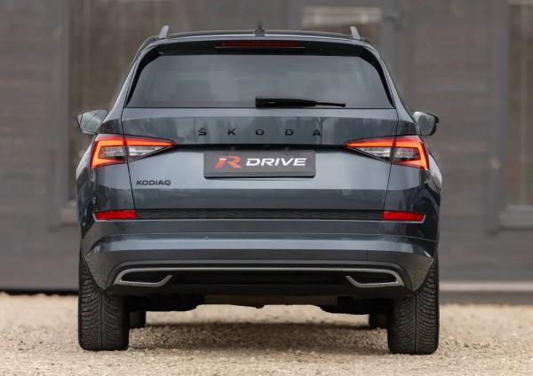 Grey Skoda Kodiaq 2021 in Jelgava, with an engine capacity of 1.50 L and mileage of 188 thousand km for 21900 €, photo 5 on AUTOMOTO.COM.LV