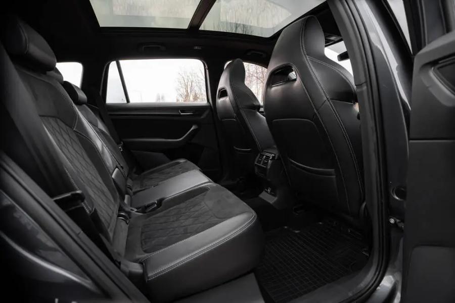 Grey Skoda Kodiaq 2021 in Jelgava, with an engine capacity of 1.50 L and mileage of 188 thousand km for 21900 €, photo 13 on AUTOMOTO.COM.LV