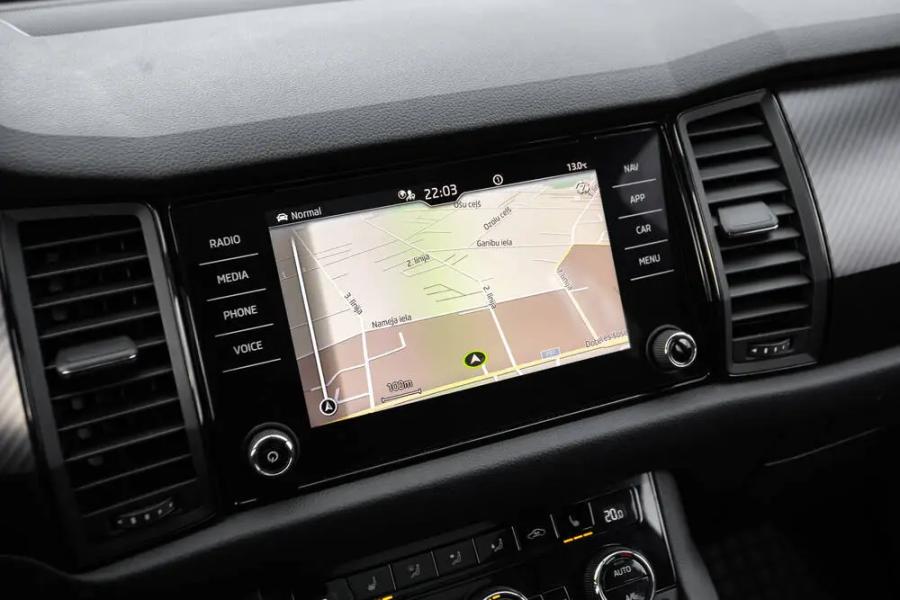 Grey Skoda Kodiaq 2021 in Jelgava, with an engine capacity of 1.50 L and mileage of 188 thousand km for 21900 €, photo 21 on AUTOMOTO.COM.LV