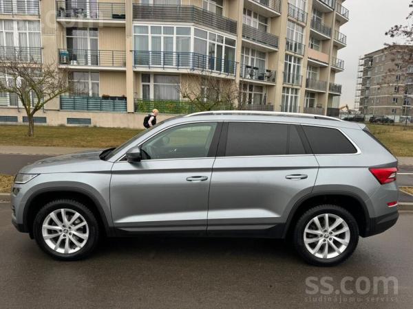 Grey Skoda Kodiaq 2021 in Riga, with an engine capacity of 2.00 L and mileage of 137 thousand km for 22000 €, photo 3 on AUTOMOTO.COM.LV