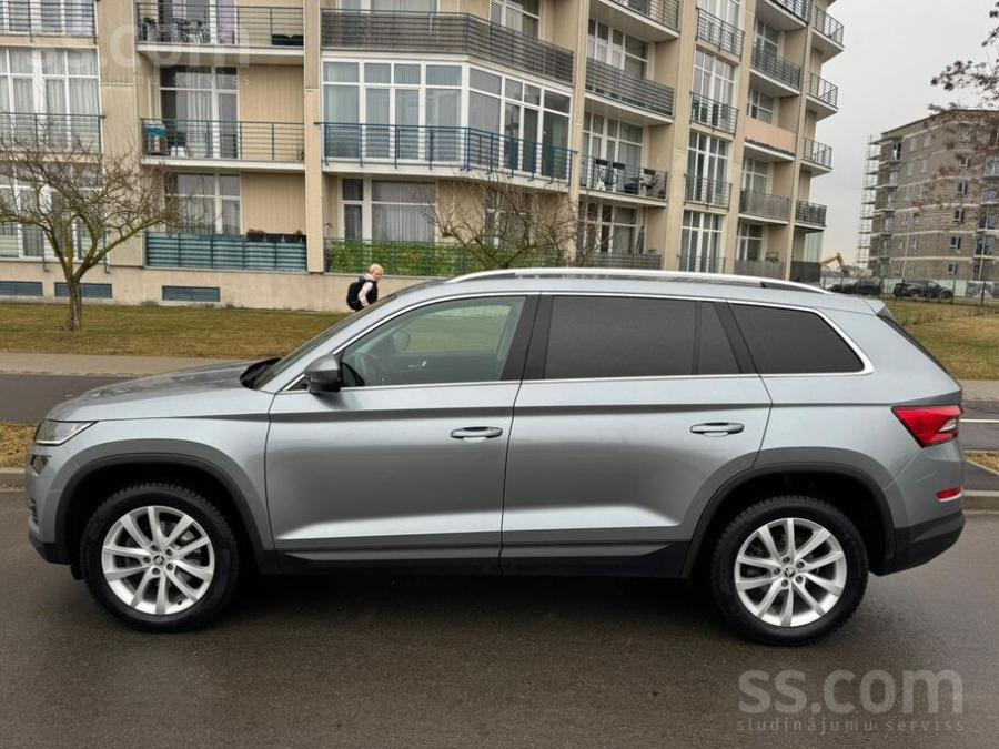 Серый Шкода Kodiaq 2021 в Рига, объемом двигателя 2.00 л и пробегом 137 тыс. км за 22000 €, фото 4 на AUTOMOTO.COM.LV