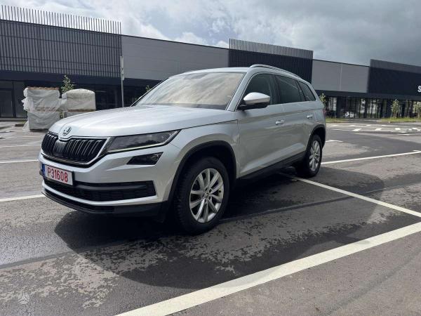 Grey Skoda Kodiaq 2021 in Utena, with an engine capacity of 1.97 L and mileage of 194 thousand km for 20500 €, photo 1 on AUTOMOTO.COM.LV