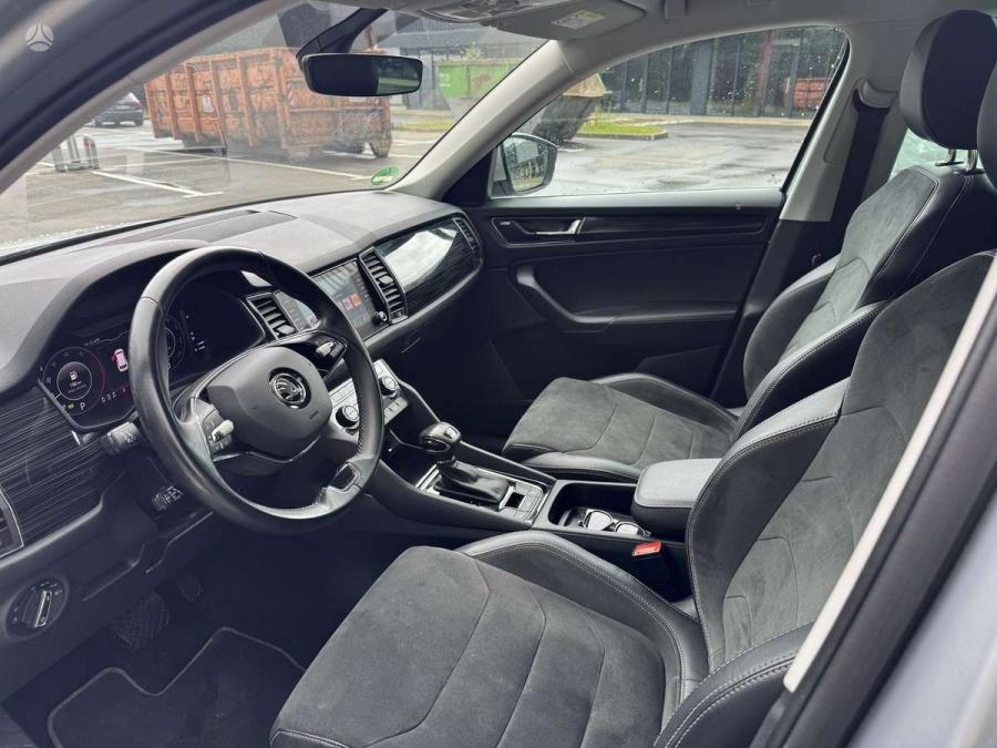 Pelēks Skoda Kodiaq 2021 Viļņa, ar dzinēja tilpumu 1.97 L un nobraukumu 194 tūkst. km par 20900 €, foto 15 vietnē AUTOMOTO.COM.LV