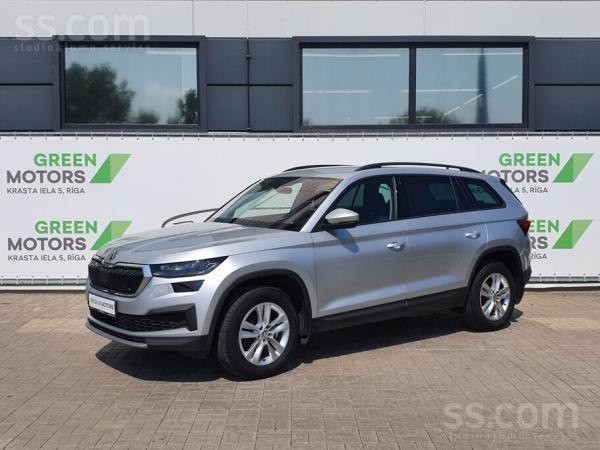 Grey Skoda Kodiaq 2021 in Riga, with an engine capacity of 2.00 L and mileage of 201 thousand km for 20900 €, photo 1 on AUTOMOTO.COM.LV