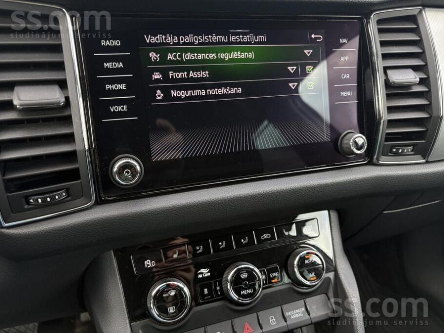 Серый Шкода Kodiaq 2021 в Рига, объемом двигателя 2.00 л и пробегом 201 тыс. км за 20900 €, фото 22 на AUTOMOTO.COM.LV