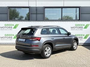 Grey Skoda Kodiaq 2021 in Riga, with an engine capacity of 1.50 L and mileage of 65 thousand km for 21500 €, photo 5 on AUTOMOTO.COM.LV