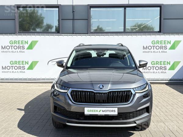 Pelēks Skoda Kodiaq 2021 Rīga, ar dzinēja tilpumu 1.50 L un nobraukumu 65 tūkst. km par 21500 €, foto 7 vietnē AUTOMOTO.COM.LV