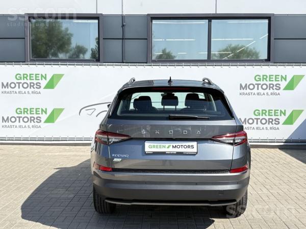 Pelēks Skoda Kodiaq 2021 Rīga, ar dzinēja tilpumu 1.50 L un nobraukumu 65 tūkst. km par 21500 €, foto 8 vietnē AUTOMOTO.COM.LV