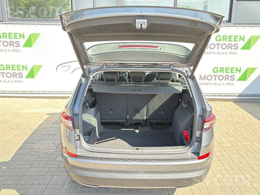 Grey Skoda Kodiaq 2021 in Riga, with an engine capacity of 1.50 L and mileage of 65 thousand km for 21500 €, photo 24 on AUTOMOTO.COM.LV
