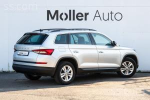 Grey Skoda Kodiaq 2021 in Riga, with an engine capacity of 1.50 L and mileage of 70 thousand km for 23650 €, photo 5 on AUTOMOTO.COM.LV