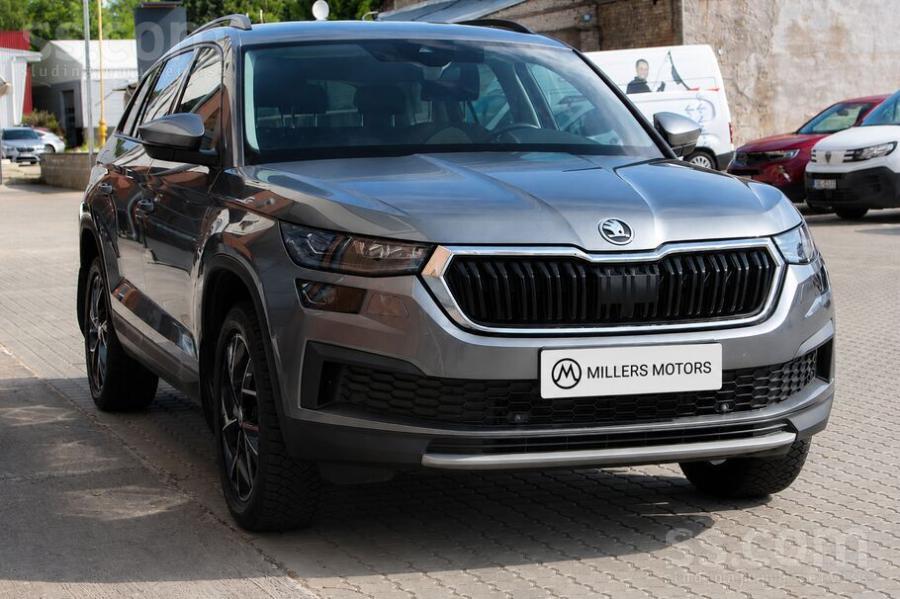 Grey Skoda Kodiaq 2021 in Riga, with an engine capacity of 1.50 L and mileage of 180 thousand km for 17800 €, photo 5 on AUTOMOTO.COM.LV