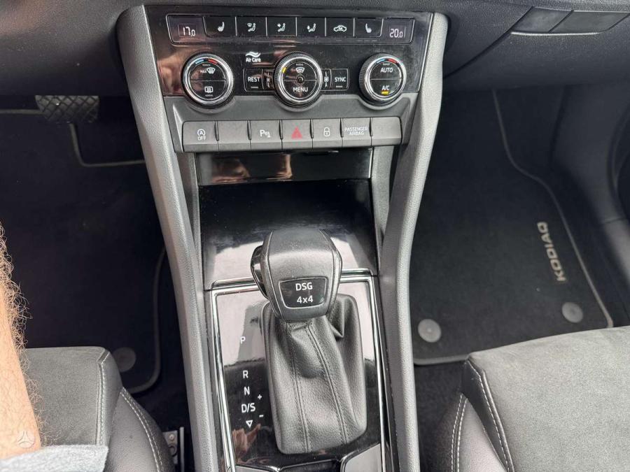 Grey Skoda Kodiaq 2021 in Vilnius, with an engine capacity of 1.97 L and mileage of 194 thousand km for 20700 €, photo 14 on AUTOMOTO.COM.LV