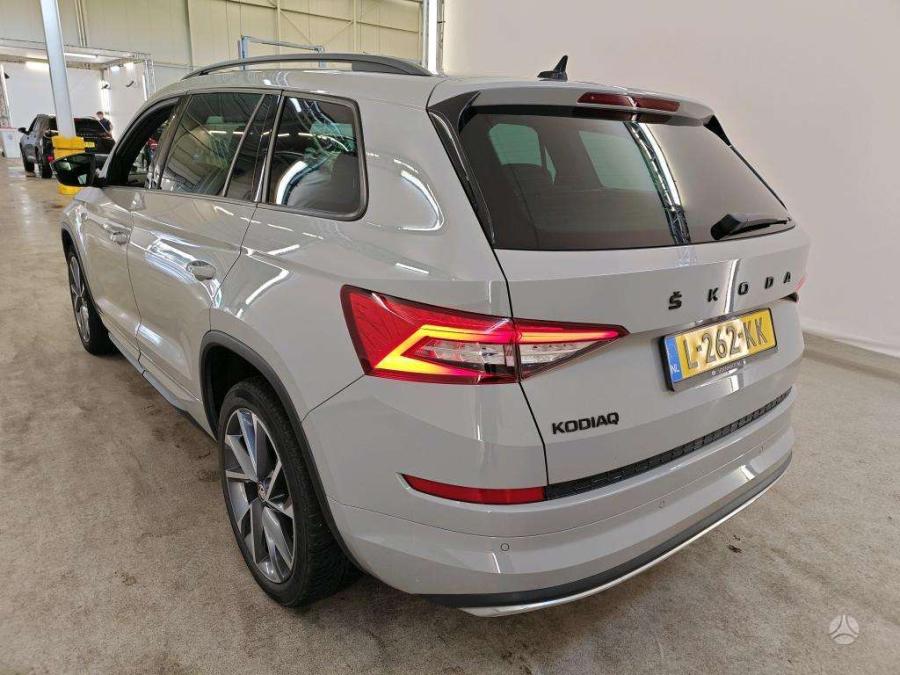 Pelēks Skoda Kodiaq 2021 Šauļi, ar dzinēja tilpumu 1.50 L un nobraukumu 194 tūkst. km par 21900 €, foto 6 vietnē AUTOMOTO.COM.LV