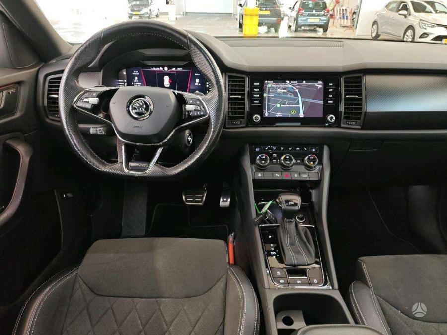 Pelēks Skoda Kodiaq 2021 Šauļi, ar dzinēja tilpumu 1.50 L un nobraukumu 194 tūkst. km par 21900 €, foto 10 vietnē AUTOMOTO.COM.LV
