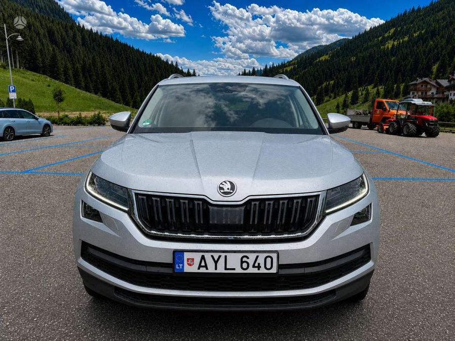 Grey Skoda Kodiaq 2021 in Vilnius, with an engine capacity of 1.97 L and mileage of 194 thousand km for 20700 €, photo 5 on AUTOMOTO.COM.LV
