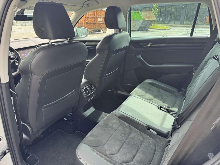 Grey Skoda Kodiaq 2021 in Vilnius, with an engine capacity of 1.97 L and mileage of 194 thousand km for 20700 €, photo 13 on AUTOMOTO.COM.LV