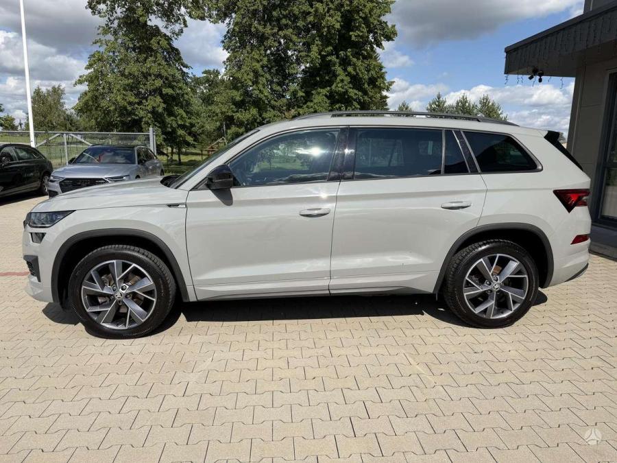 Серый Шкода Kodiaq 2021 в Шяуляй, объемом двигателя 1.50 л и пробегом 206 тыс. км за 22978 €, фото 8 на AUTOMOTO.COM.LV