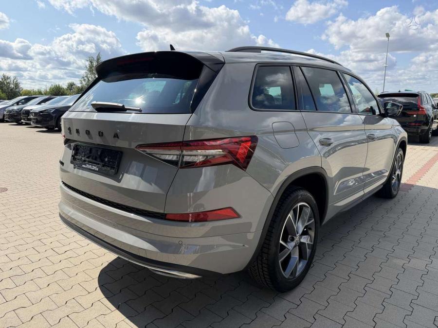 Серый Шкода Kodiaq 2021 в Шяуляй, объемом двигателя 1.50 л и пробегом 206 тыс. км за 22978 €, фото 11 на AUTOMOTO.COM.LV