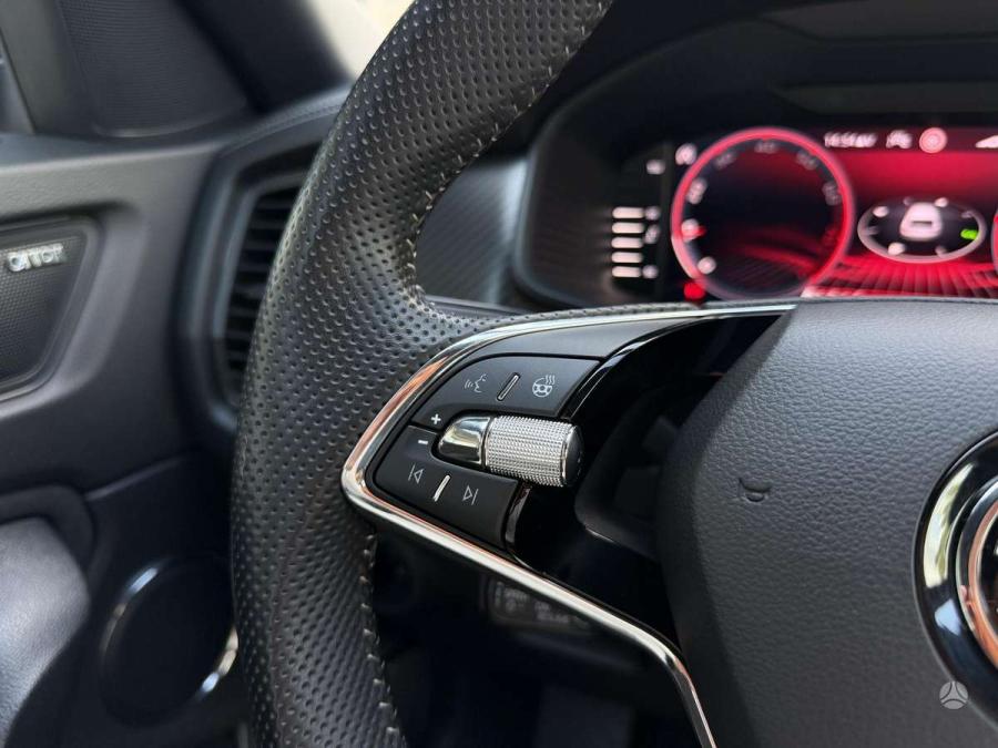 Серый Шкода Kodiaq 2021 в Шяуляй, объемом двигателя 1.50 л и пробегом 206 тыс. км за 22978 €, фото 27 на AUTOMOTO.COM.LV