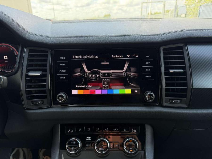 Серый Шкода Kodiaq 2021 в Шяуляй, объемом двигателя 1.50 л и пробегом 206 тыс. км за 22978 €, фото 31 на AUTOMOTO.COM.LV