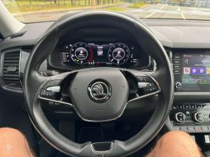 Grey Skoda Kodiaq 2021 in Vilnius, with an engine capacity of 1.97 L and mileage of 194 thousand km for 20699 €, photo 6 on AUTOMOTO.COM.LV