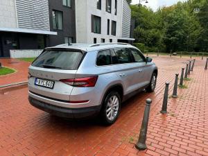 Grey Skoda Kodiaq 2021 in Vilnius, with an engine capacity of 1.97 L and mileage of 194 thousand km for 20699 €, photo 8 on AUTOMOTO.COM.LV