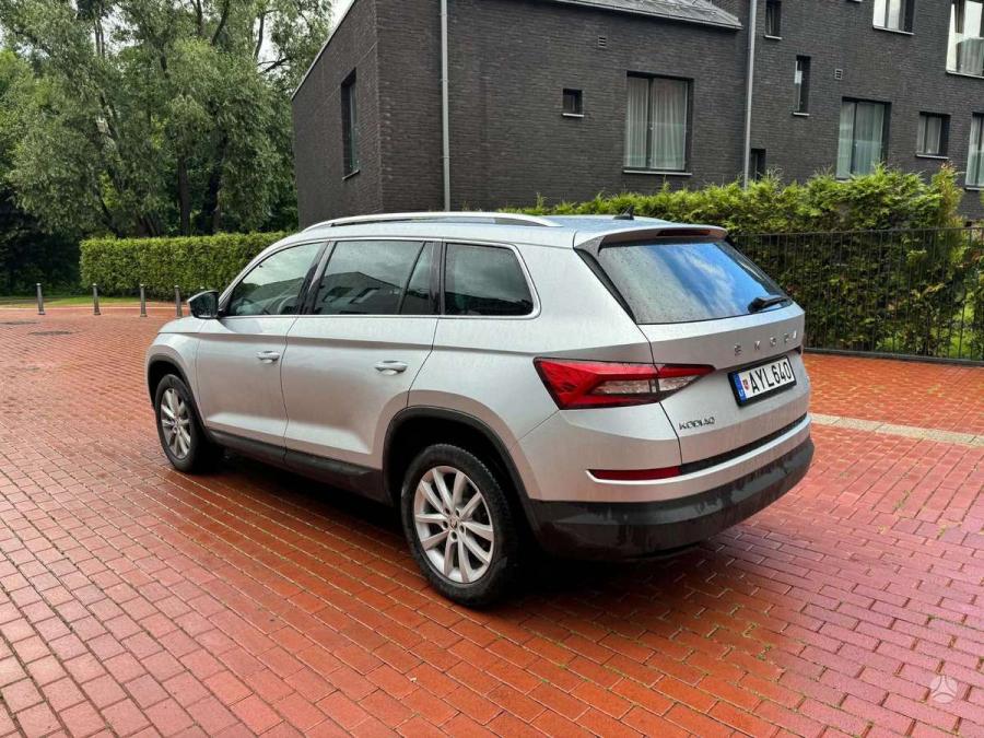Grey Skoda Kodiaq 2021 in Vilnius, with an engine capacity of 1.97 L and mileage of 194 thousand km for 20699 €, photo 10 on AUTOMOTO.COM.LV