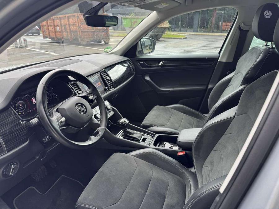 Grey Skoda Kodiaq 2021 in Vilnius, with an engine capacity of 1.97 L and mileage of 194 thousand km for 19999 €, photo 13 on AUTOMOTO.COM.LV
