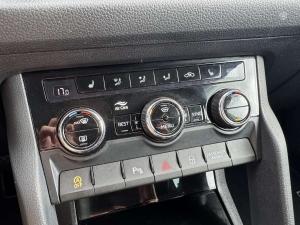Grey Skoda Kodiaq 2021 in Vilnius, with an engine capacity of 1.97 L and mileage of 194 thousand km for 19999 €, photo 21 on AUTOMOTO.COM.LV